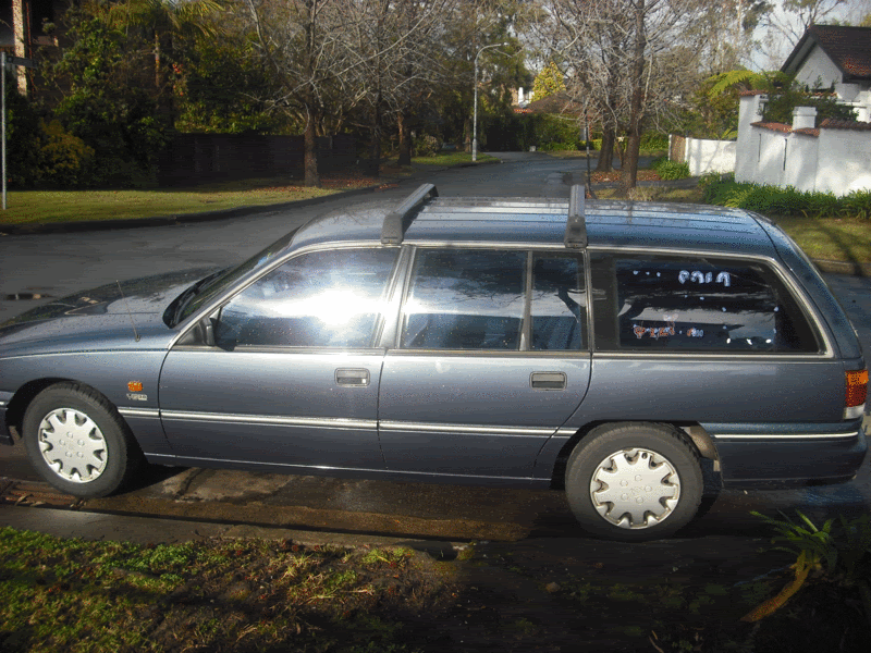 [NSW] - Fs vp wagon and ford el wagon | Just Commodores