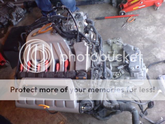 GOLF mk5 R32 engine,box,diff selling for a friend | Volkszone Forum