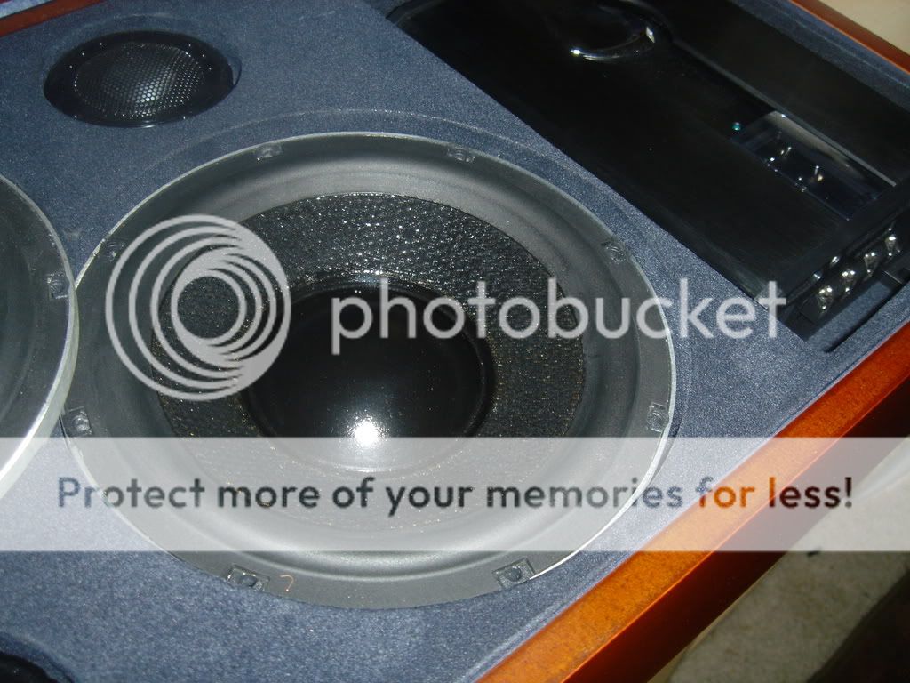 Zapco DC1000.4, Diamond D971, TDX 's, D7152 's, Rockford 3sixty.2 ...